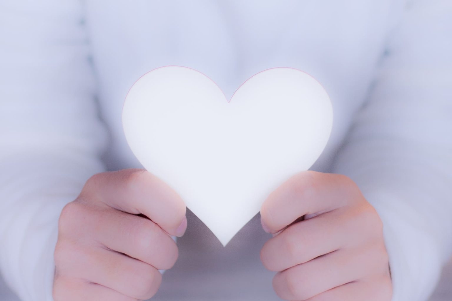 モテる方法5選｜モテる人の性格や特徴は？モテるための必須条件 | 水晶玉子 陰陽艶花占